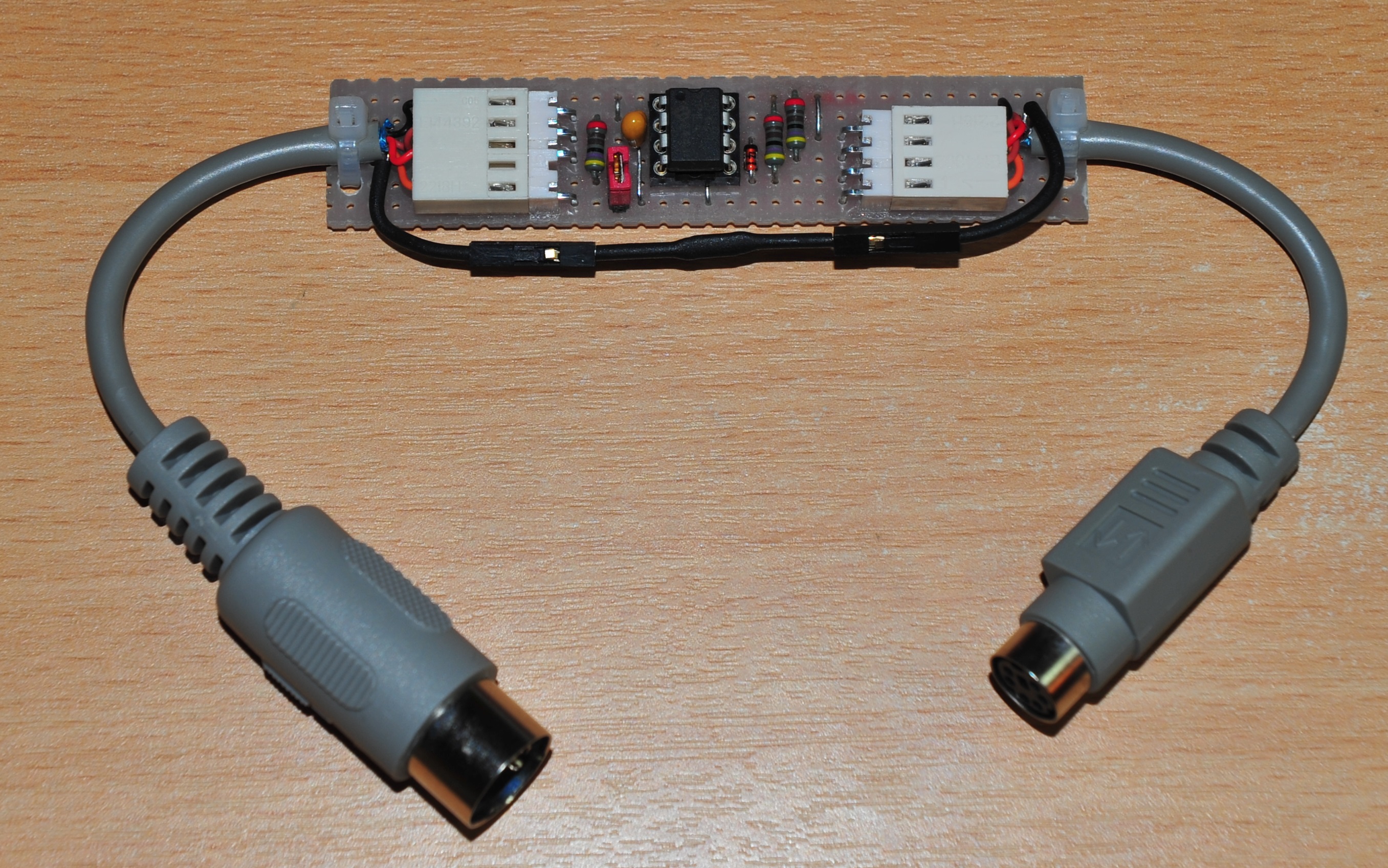 Building an AT2XTKB (AT to XT) keyboard adapter on prototype board ...