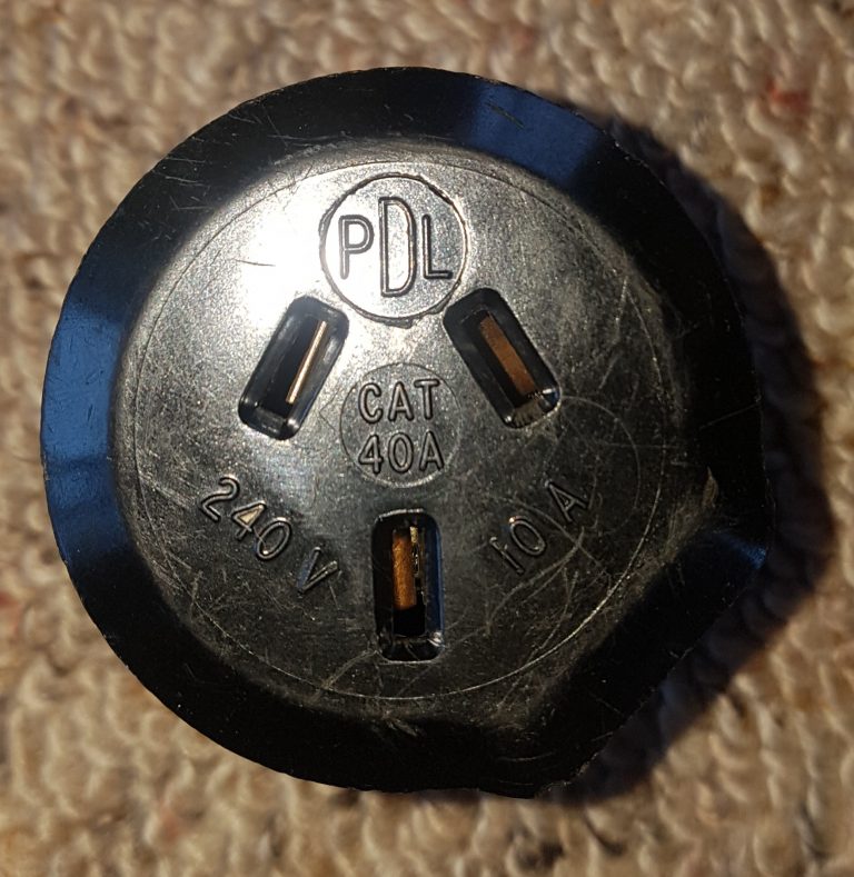 Remembering the PDL 40A Interrupted phase tap-on plug – Matt's Tech Pages
