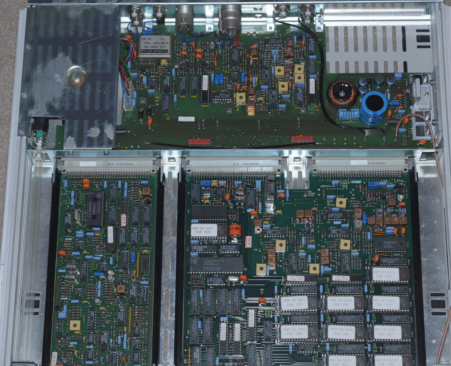 A quick look at some pattern generators (PM5631/PM5644) – Matt's Tech Pages